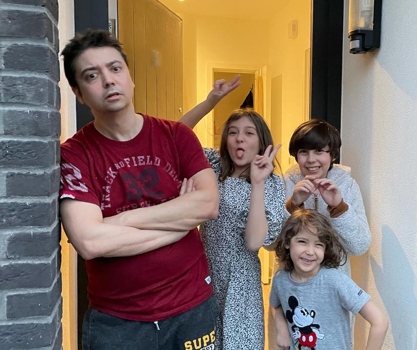 The Moshaya Family - VUZ