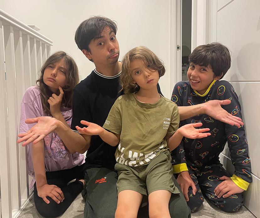 The Moshaya Family - VUZ